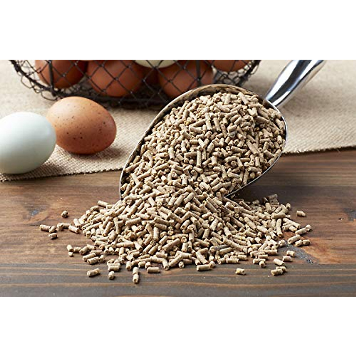 Purina Layena+ | Nutritionally Complete Layer Hen Feed | Omega 3 Formula - 10 Pound (10 lb) Bag