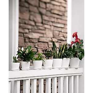 LaDoVita 7 Pack Plastic Plant Pots Indoor, 7/6.5/6/5.5/5/4.5/4 Inch Modern Planters for Plants, Flower Pots with Drainage Holes and Trays, White
