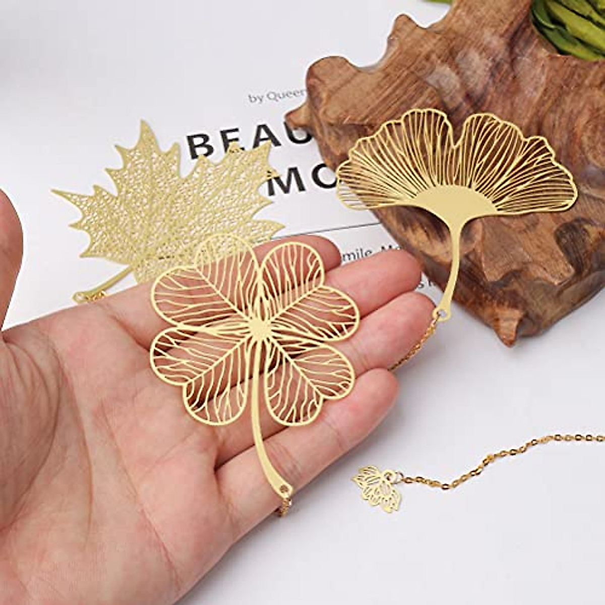 4 Pcs Metal Bookmarks with Chain, Golden Hollow Bookmark Graduation Gifts for Women, Men, Book Lovers, Writers, Readers