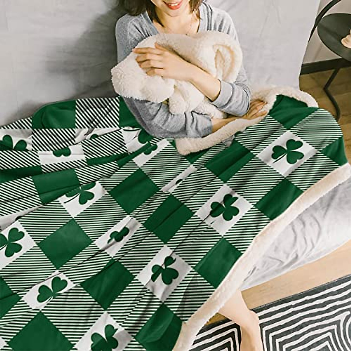 Sherpa Throw Blanket St. Patrick's Day Irish Green Shamrock Clover Super Soft Cozy Warm Luxury Microfiber Blankets Flannel Fleece Plush Quilt Bedspread for Bed Couch Sofa Buffalo Lattice