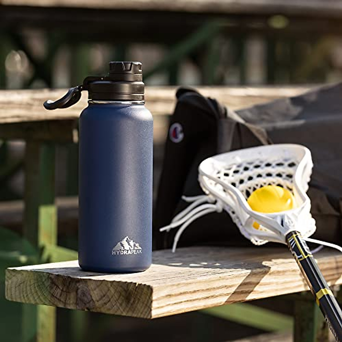 Hydrapeak 32 oz Insulated Water Bottle with Chug Lid - Reusable Leak Proof Stainless Steel Water Bottles, Double Wall Vacuum Insulation | 24 Hours Cold and 12 Hours Hot (Cloud)