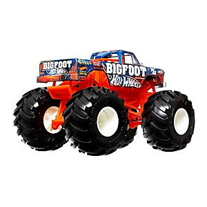 Hot Wheels Monster Truck OVERISZED Bigfoot 4X4X4