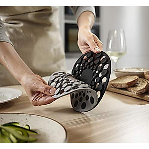 Joseph Joseph Spot-On Set of 2 Silicone Trivets, One Size, Gray