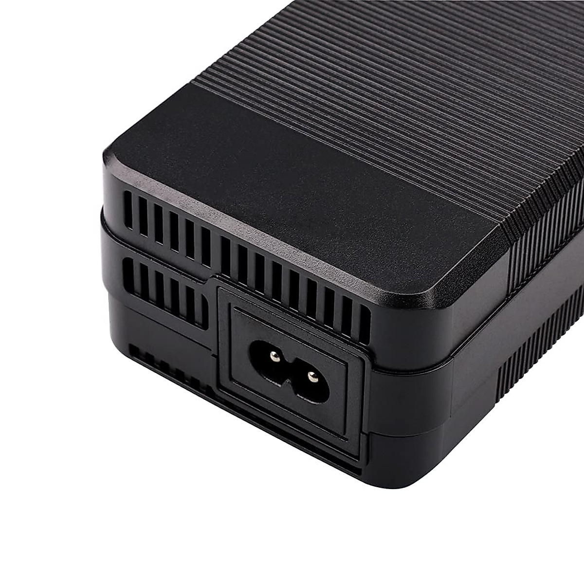 60V Charger 67.2V 2A Battery Charger Input 100-240V Used for Ebike 16S Lithium Batteries Health Care 59.2V