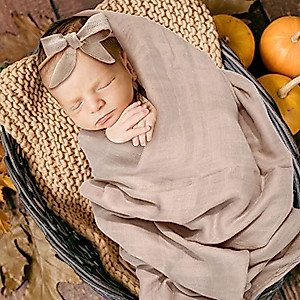 Tatuo 4 Pack Baby Swaddle Blanket Breathable Muslin Swaddle Blanket for Boys Girls, 4 Soft Elastic Baby Headbands with Hair Bows, 47 x 47 Inch Receiving Blanket for Newborn Infant(Light Color)