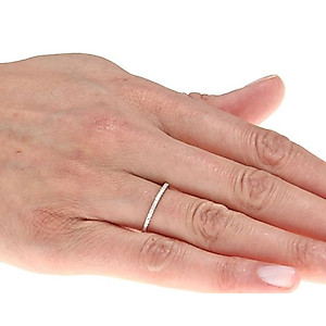 10k White Gold Thin Diamond Wedding Band (1/7 cttw, I-J Color, I2-I3 Clarity)