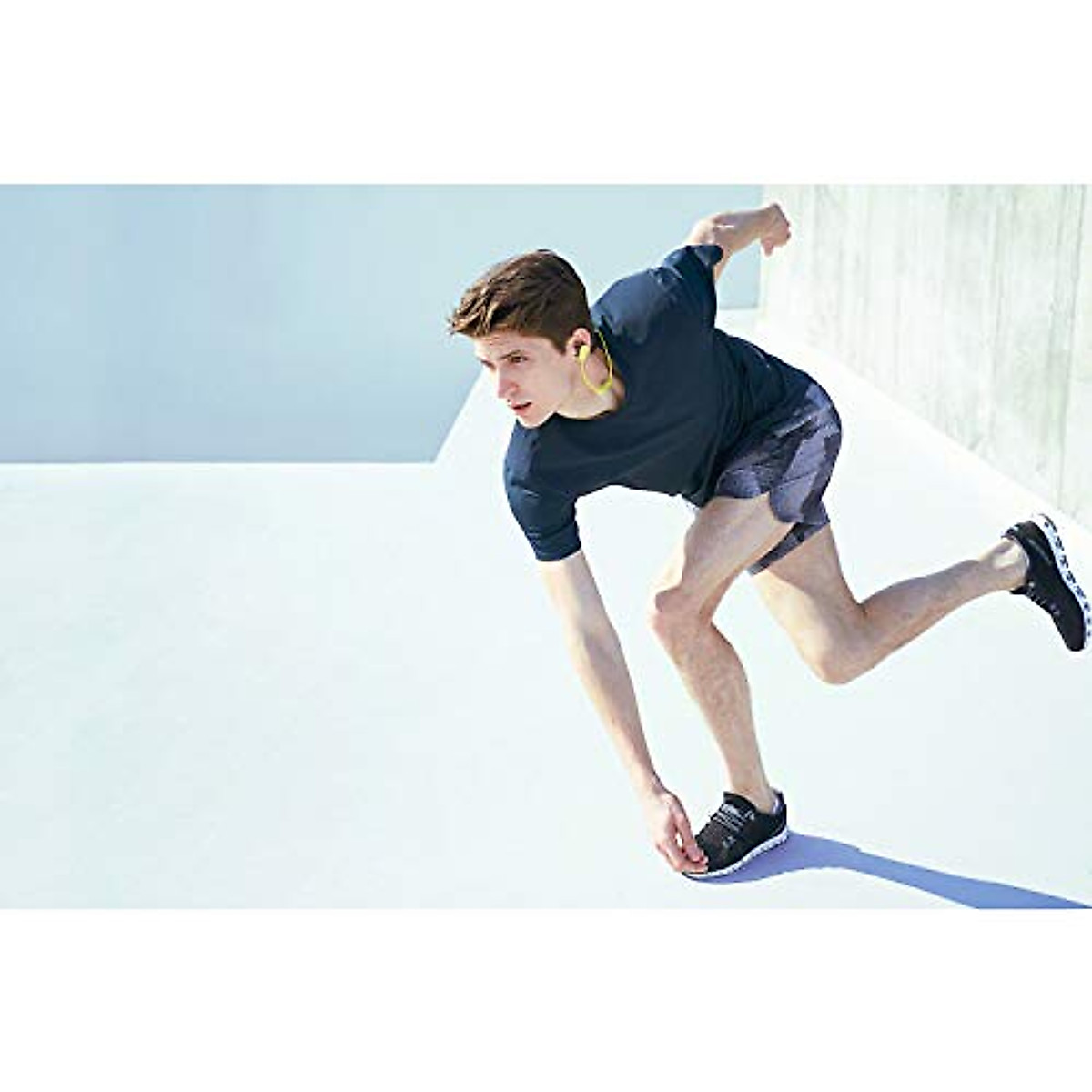 Sony WI-SP600N Premium Waterproof Bluetooth Wireless Extra Bass Sports in-Ear 6 Hr of Playback Headphones/Microphone (International Version) (Yellow)