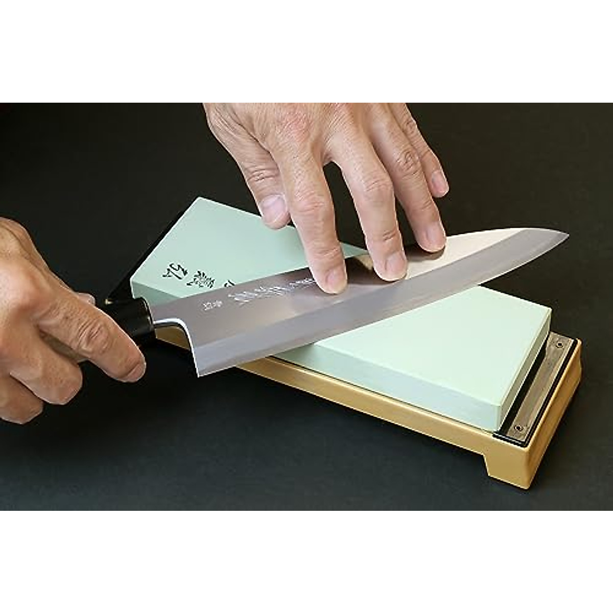 Yoshihiro Professional Grade Toishi Japanese Whetstone Knife Sharpener Water Stones (#10000 grit)