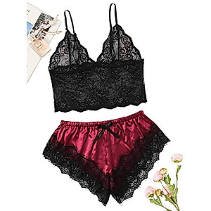 WDIRARA Women's 2Pcs Floral Lace Cami Top with Shorts Sleepwear Pajama Set Red L