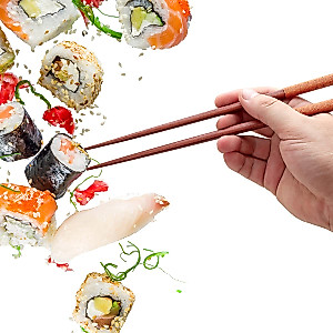 Personalized Set of Wood Chopsticks with Wooden Case - Customize Chinese Japanese Style Chopstick - Engrave the Case with Anything. Great Gift for Women, Men, Boyfriend, Couples, Husband, Son