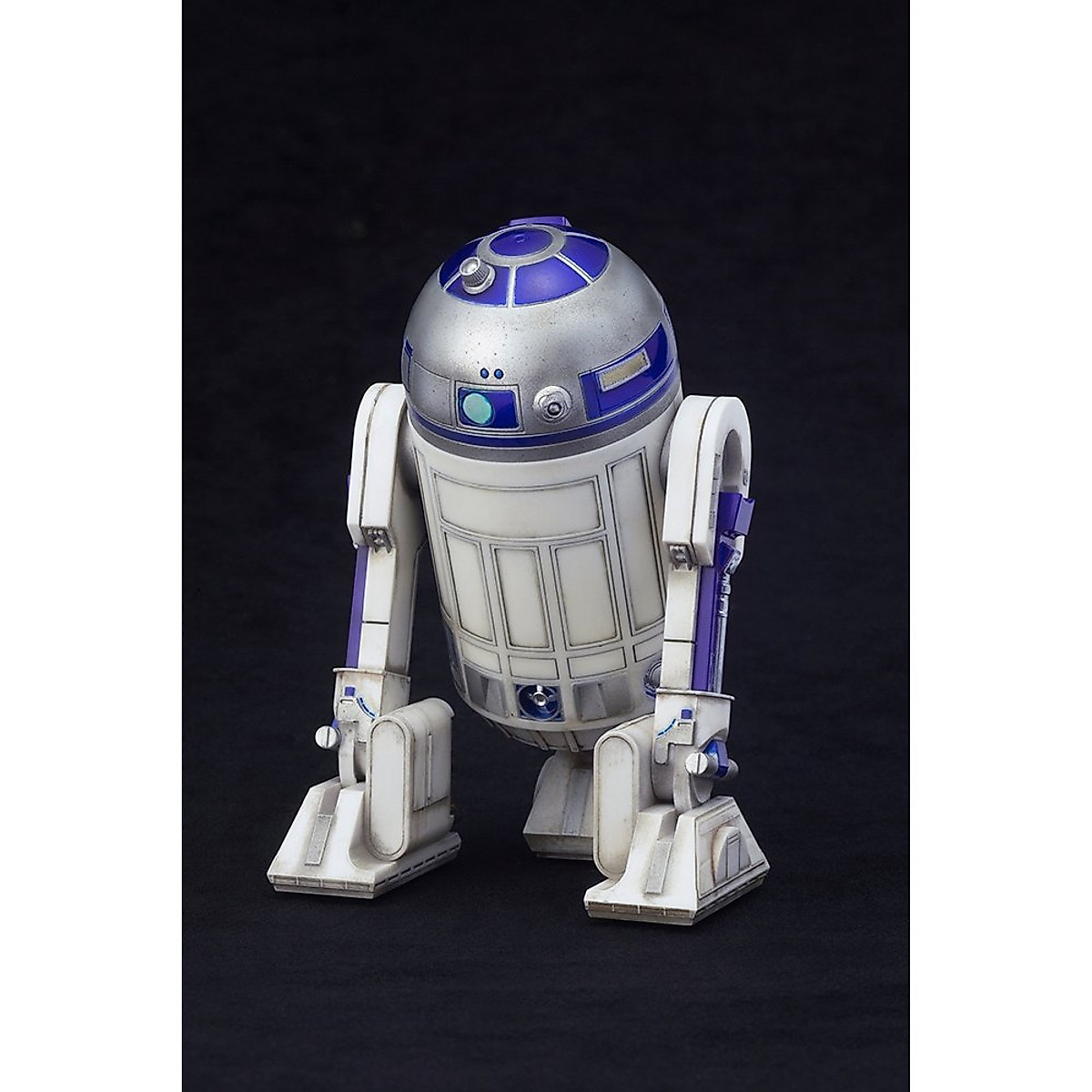 Kotobukiya Star Wars Episode 7 The Force Awakens C-3PO & R2-D2 with BB-8 ArtFX+ Statue