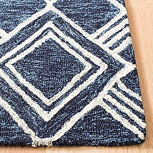 SAFAVIEH Micro-Loop Collection 5' x 8' Navy/Ivory MLP154N Handmade Moroccan Tribal Premium Wool Area Rug