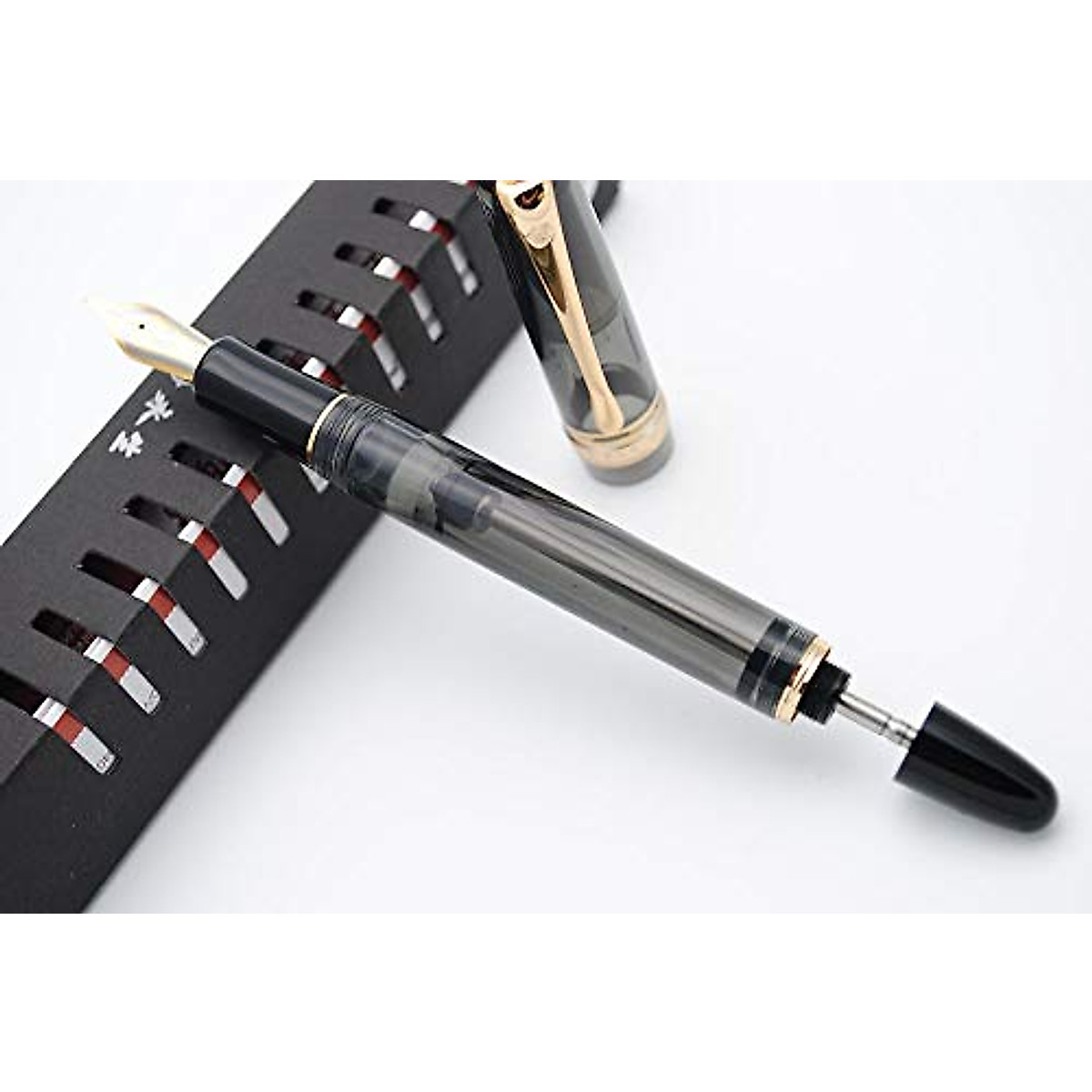 czxwyst 699 Negative Pressure Vaccum Filling Fountain Pen Original Box (Black with Golden Clip and Solid Grip, Medium Nib 0.7mm)