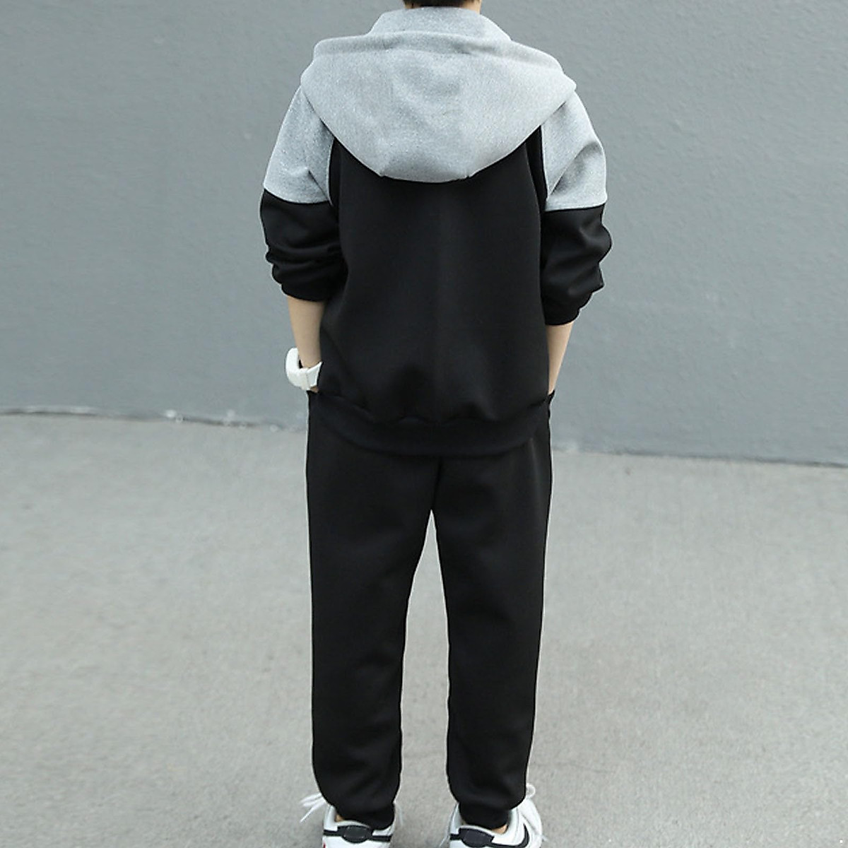 Jugaoge Kids Boys Hoodie Sweatshirts and Sweatpants Jogger Set 2 Pieces Tracksuit Sweatsuit Fall Outfit Black 7-8 Years