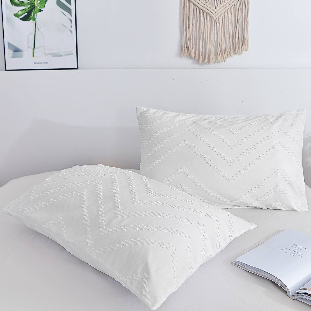 Nanko Pillow Case/Pillow Shams Queen Set of 2, White Tufted Jacquard Boho Soft Shabby Chic Microfiber Pillow Covers, Soft Comfortable for Home Hotel Bed, Modern for Men and Woman, 20 x 30 inch