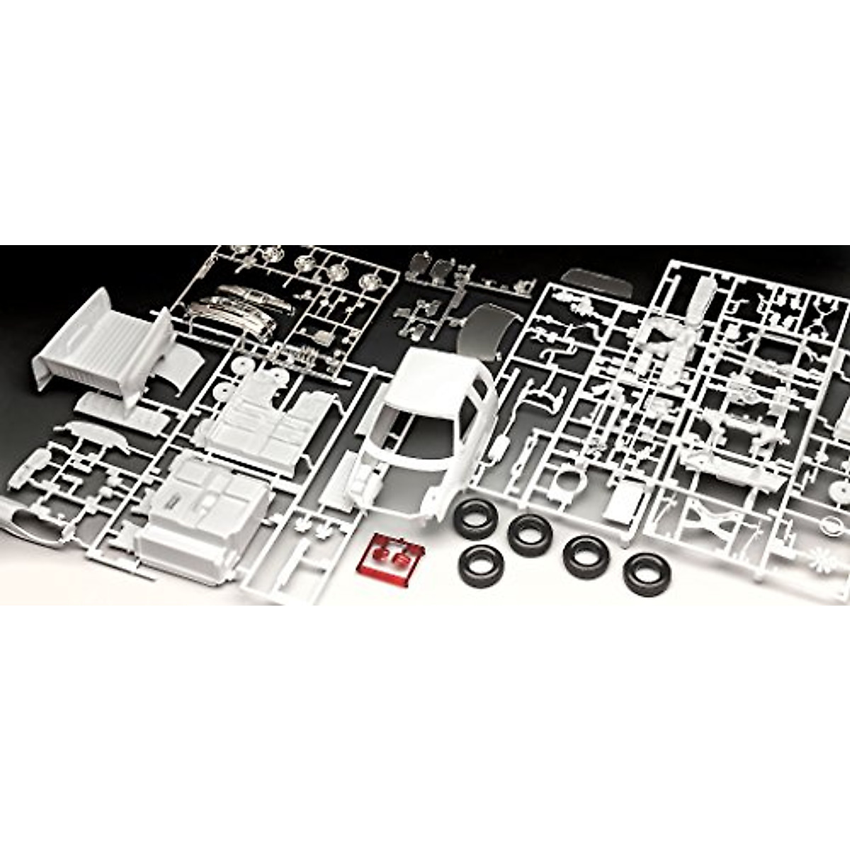 Revell RV07045 Ford F-150 XLT 1997 Model Kit 1:25 Scale