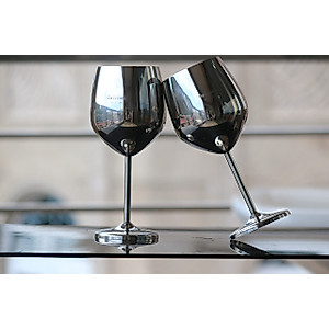 Wine Glass Set, Stainless Steel Long Stem Wine Glasses for White Red Wine Cocktail, Set of 2 Dishwasher Safe No BPA Unbreakable 8 Oz Wine Goblet for Housewarming Travel Outdoor Camp Picnic Formal Use