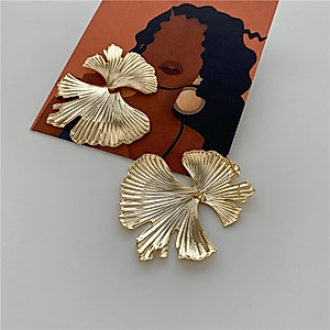 T-ztoss Bohemian Gold Elegant Flower Fashion Dangle Earring Cute Metal Flower Earrings Unique Chic 3D Large Flower Jewelry Gift for Women (ginkgo leaf)