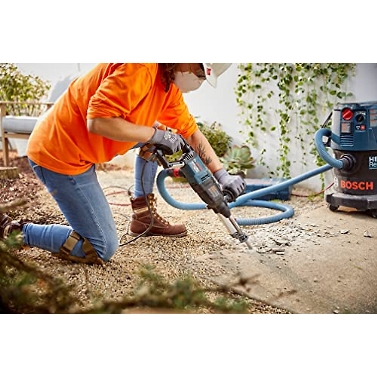 BOSCH 11255VSR Bulldog Xtreme 8 Amp 1 Inch Corded Variable Speed SDS-Plus Concrete/Masonry Rotary Hammer