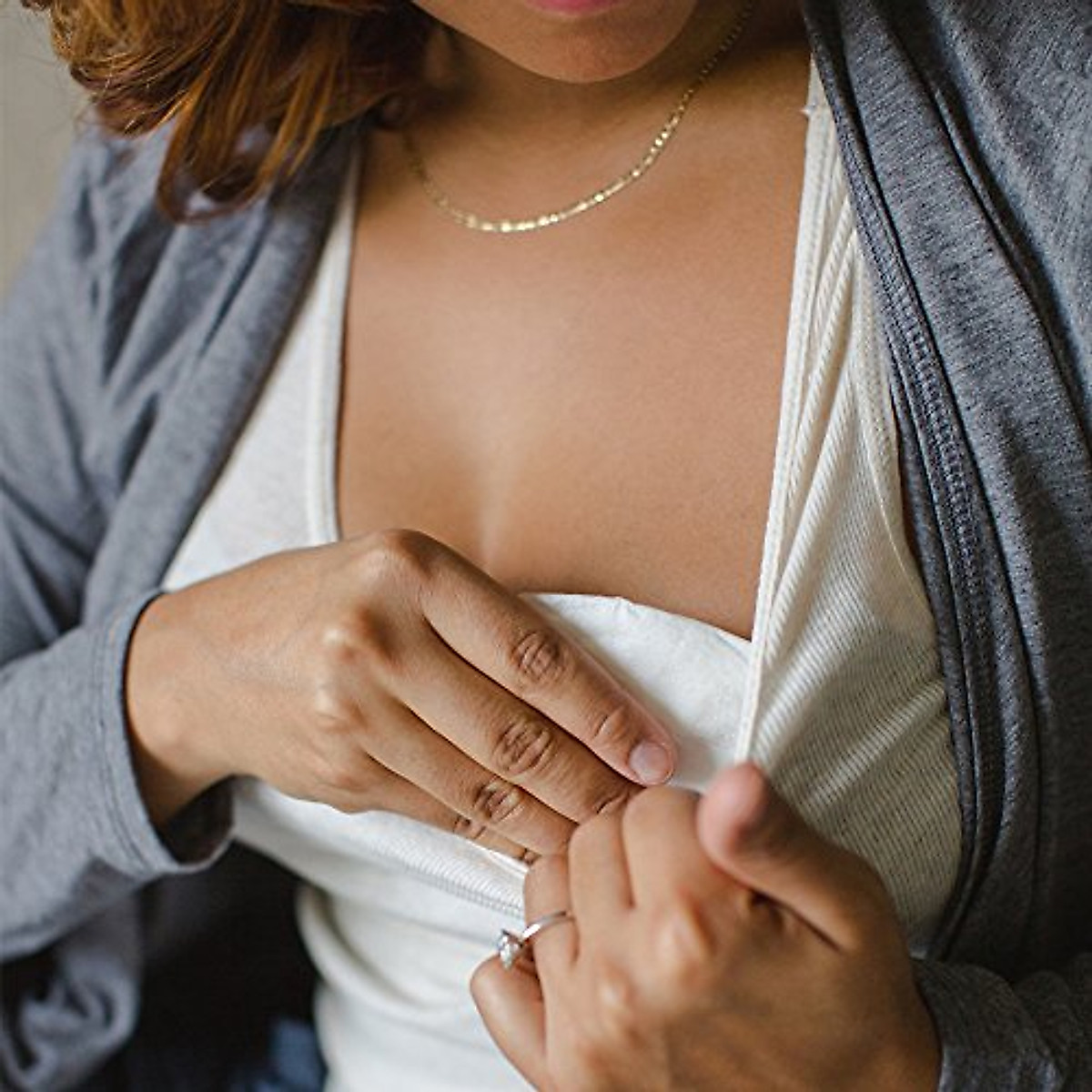 Evenflo Feeding Disposable Breast Pads for Nursing Women, Breathable and High Absorbency, White, 60 Count