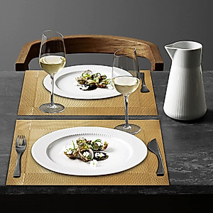 Trophable Placemats Set of 6, Table Placemats Heat Resistant Woven Placemats Washable PVC Place Mats Woven Vinyl Placemats Non-Slip Stain Resistant Kitchen Table Placemats Easy to Clean (Gold)