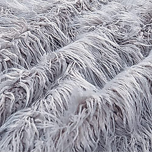 Home Soft Things Mongolian Fluffy Faux Fur Throw, Silver Cloud, 50" x 60", Decorative Throw for Bedroom Living Room Warm Plush Shaggy Throw Blankets for Bed Couch Sofa Chair Pets, Gift, Home Décor