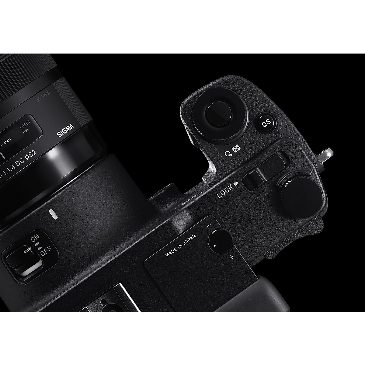 Sigma C41900 sd Quattro H 51 Digital SLR Camera with 3" LCD, Black