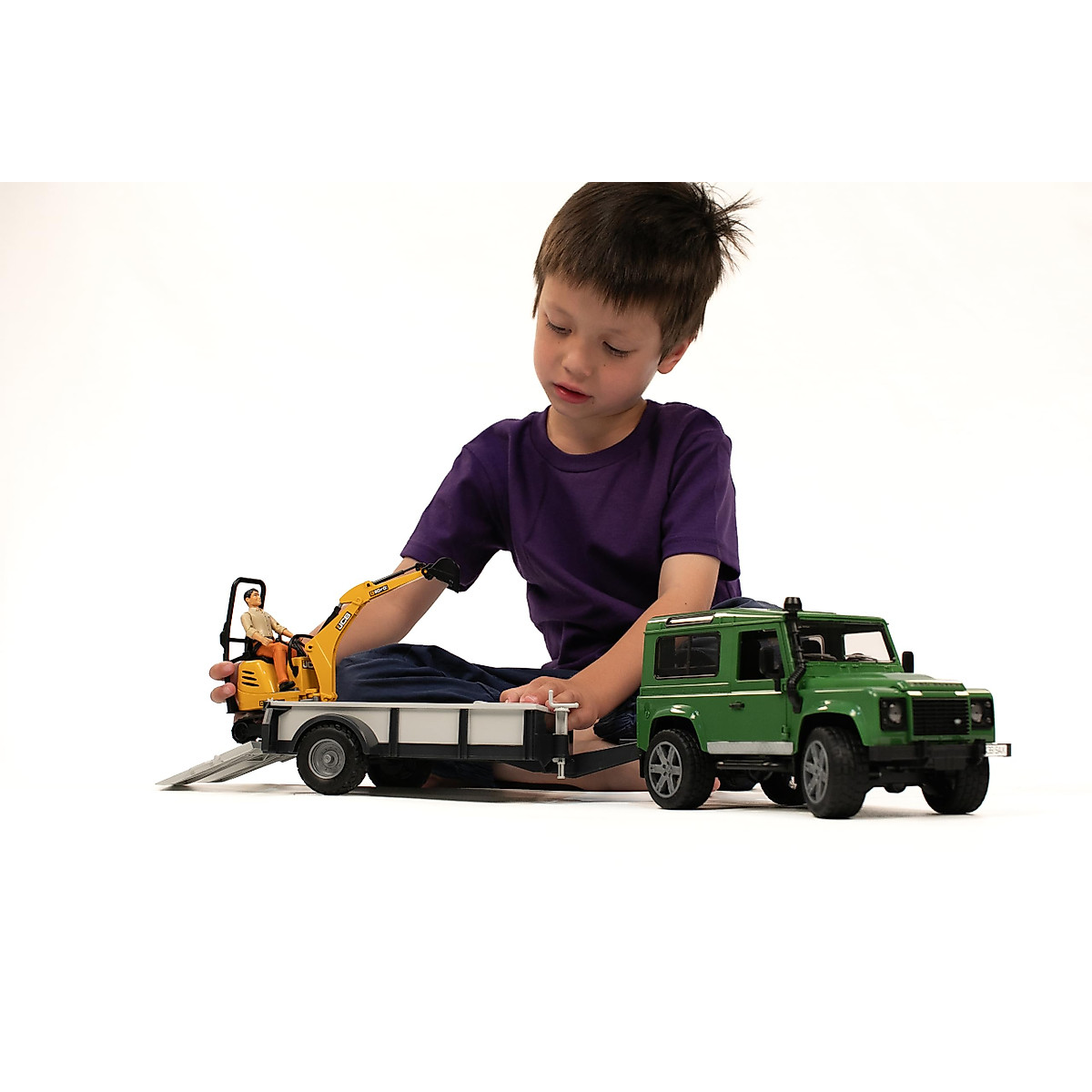 Bruder Land Rover Defender Rigid Drawbar Trailer Jcb Micro Excavator and Construction Worker for unisex-children