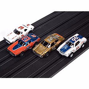 Auto World 36' Victory 400 4 Lane Slot Race Set HO Scale