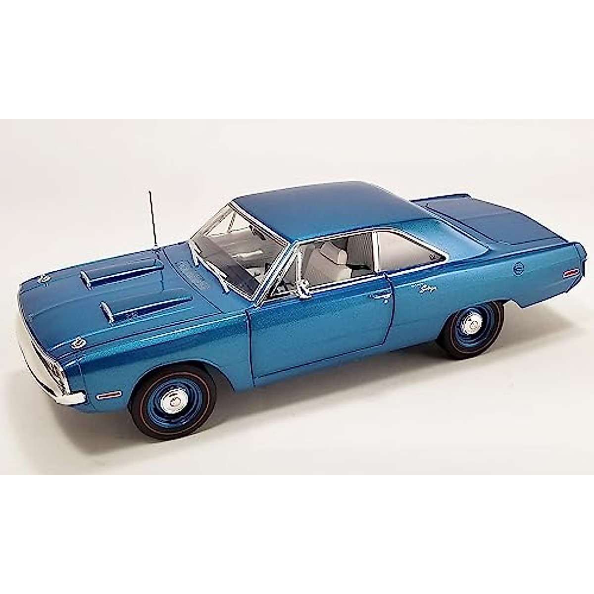 1970 Dart Swinger Blue Metallic with White Interior Limited Edition to 276 Pieces Worldwide 1/18 Diecast Model Car by Acme A1806409