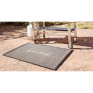 Blackstone Griddle Accessories Grill Splatter Mat (43.5" x 30.5"), 5036, Under The Grill Mat for Patio & Deck Protection – Outdoor BBQ Grilling Barbecue Pad for Gas Grill, Garage, Black.