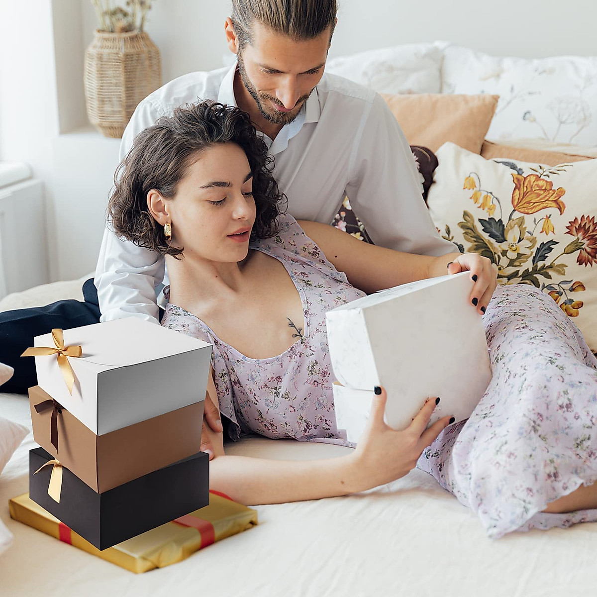 12pack Gift Boxes with Lids,White Gift Boxes Bulk with Gold Bow Ribbon,Bridesmaid Proposal Box for Presents Kraft Paper Gift Boxes for Wedding,Christmas,Halloween,Baby Shower