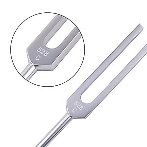 QIYUN Tuning Fork, 528 Hz Tuning Fork with Silicone Hammer and Cleaning Cloth Solfeggio Tuning Fork for DNA Repair Healing and Perfect Healing Musical Instrument