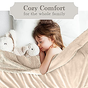 The Connecticut Home Company Throw Blanket, Soft Plush Reversible Velvet and Sherpa, King 108x90, Warm Thick Throws for Bed, Comfy Washable Bedding Accent Blankets for Sofa Couch Chair, Cream