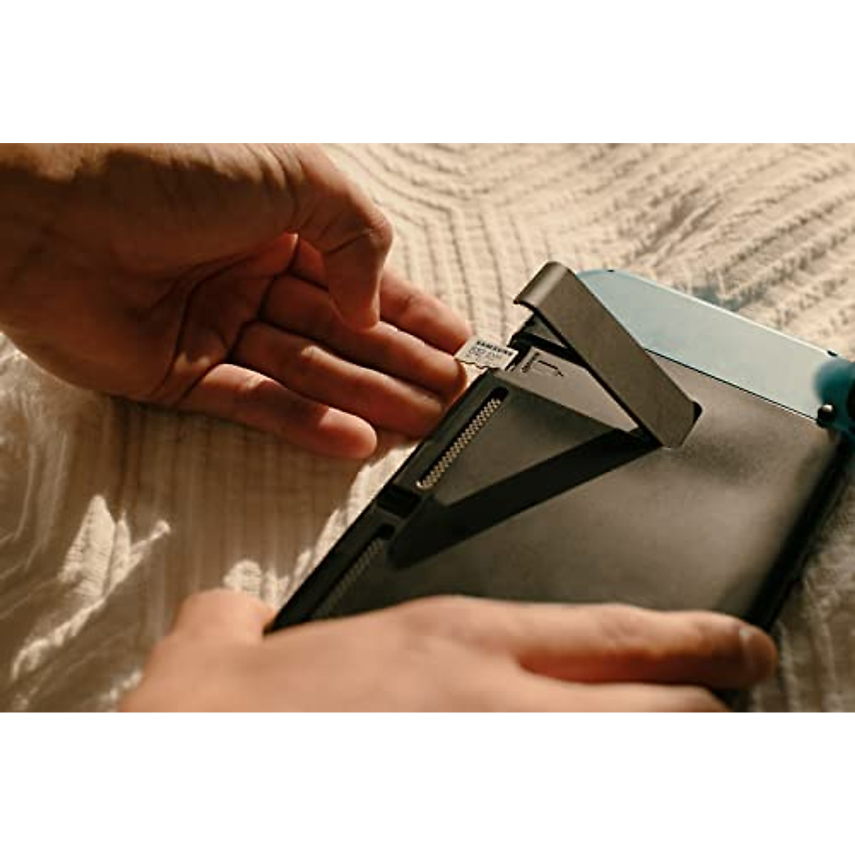 SAMSUNG EVO Plus w/SD Adaptor 128GB Micro SDXC, Up-to 130MB/s, Expanded Storage for Gaming Devices, Android Tablets and Smart Phones, Memory Card, MB-MC128KA/AM, 2021