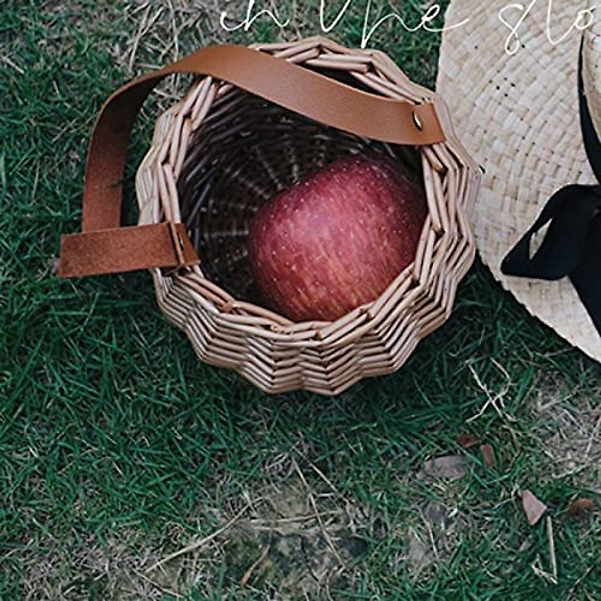 Homeriy Durable and Portable Rattan Basket Outdoor Hanging Basket for Girl Rattan Handwoven Basket with Handle for Candy Fruit Home Garden Decor Photography, 1993544/120006AM47USMNH