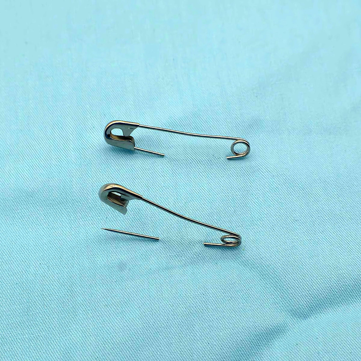 ibotti Curved Safety Pins for Quilting, Basting Pins, Size 2, 100-count