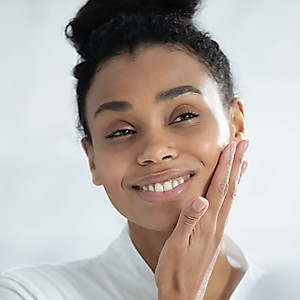 Earth To Skin Honey Manuka Moisturizing All Over Serum, Face, Neck & Eye Area, Moisturize, Replenish & Protect (2.0 Fl Oz)