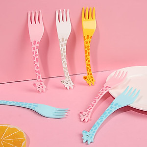 HomeSoGood 12Pcs Giraffe Fruit Fork, Mini Cartoon Snack Cake Dessert Fruit Pick Toothpick Salad Cocktail Sticks Party Supplies