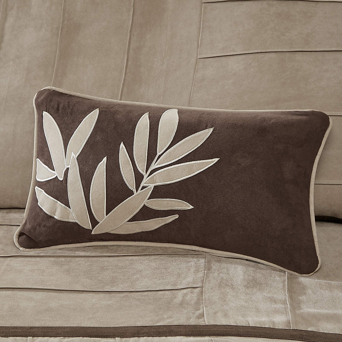 Madison Park Cozy Comforter Set Casual Blocks Design All Season, Matching Bed Skirt, Decorative Pillows, California King (104 in x 92 in), Dune Suede, Beige Brown, 7 Piece