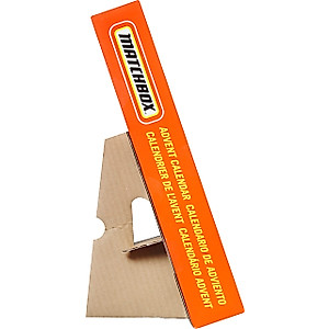 Matchbox Cars Advent Calendar, Mix of 10 Die-Cast 1:64 Scale Toy Cars, Trucks or Buses, 14 Accessories & Playmat (Styles May Vary)