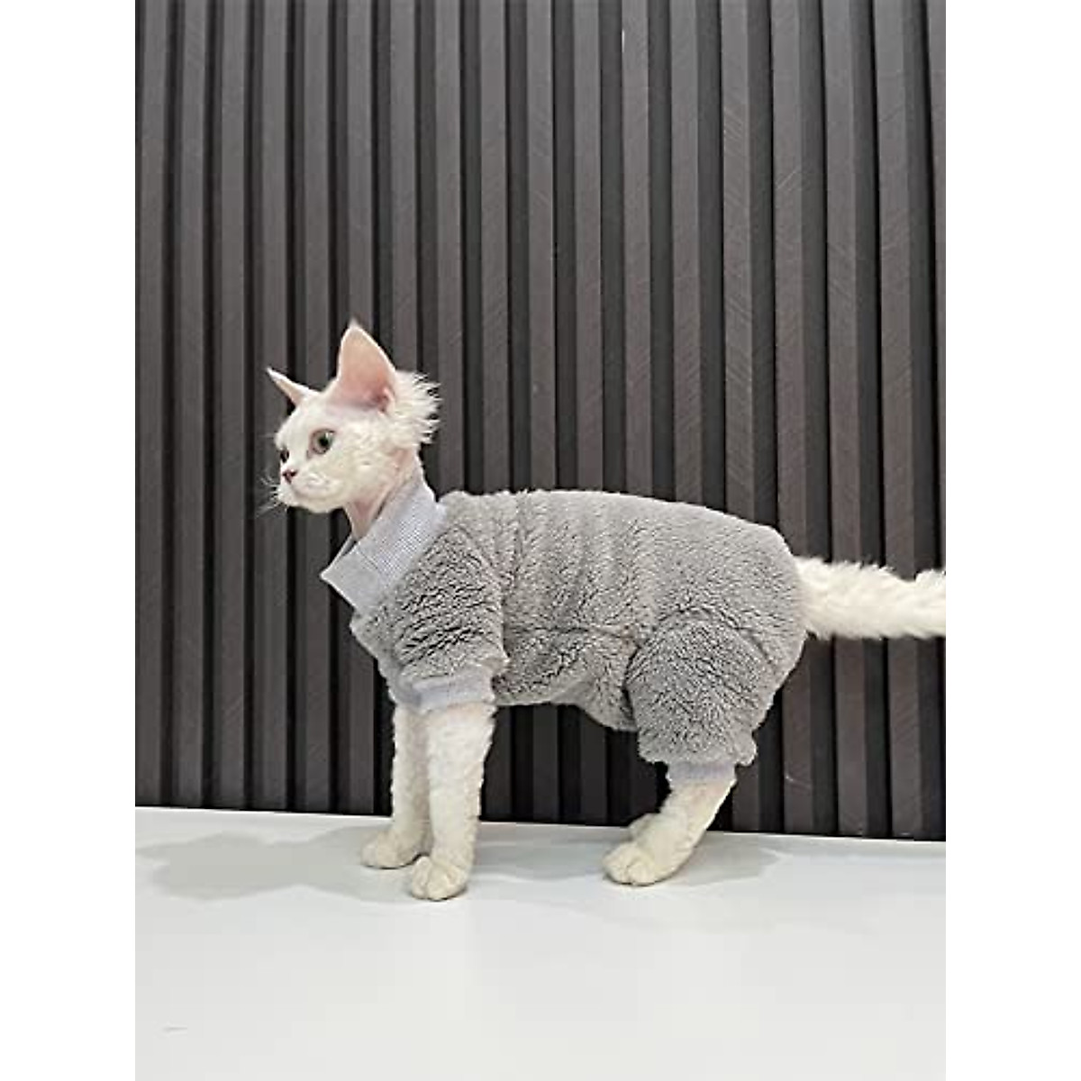 WQCXYHW Sphynx Hairless Cat Clothes Winter Soft Faux Fur Four Leg Jumpsuit Outfit High Collar Pullover Comfortable Pajamas Cat Apparel Pet Clothes (XXL(11-15lbs), Gray)