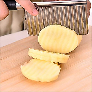 Multifunctional Potato Wavy Edged Knife , Stainless Steel Mezzaluna Chopper salad Rocker Knife Potato Slicer Chopper French Fry Maker Cutter circular cutter Gadget Vegetable Fruit Cutting (1 pcs)