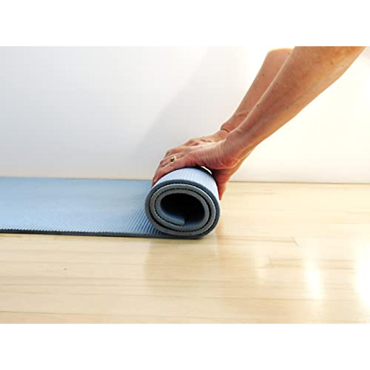 Extreme Mass Vanilla10 lbs (4.54 kg) from Sunshine BioPharma, Mass Gainer Protein Mix Giving The high Calorie, whey, BCAA, creatine, glutamine, Vitamins, Minerals. Improved Formulation, Less Sugar