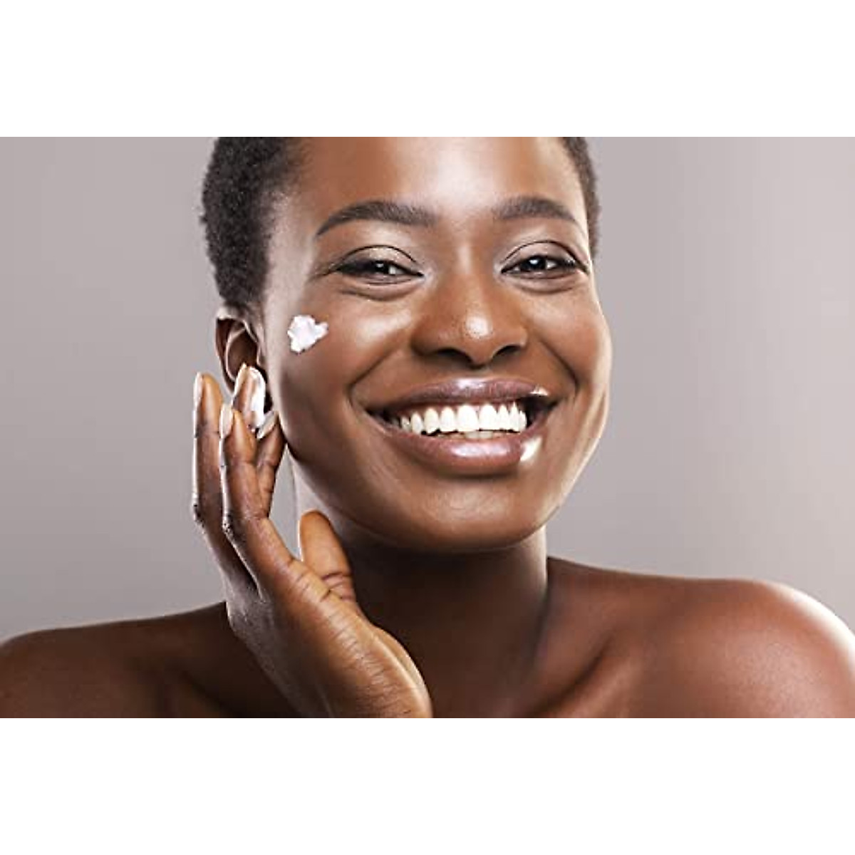 Fresh Rituals Vegan Face Moisturizer with Hyaluronic Acid, Aloe Vera and Niacinamide | 2 ounce | Cruelty Free, Paraben Free, Natural Ingredients | Light Weight Daily Use Moisturizing Cream