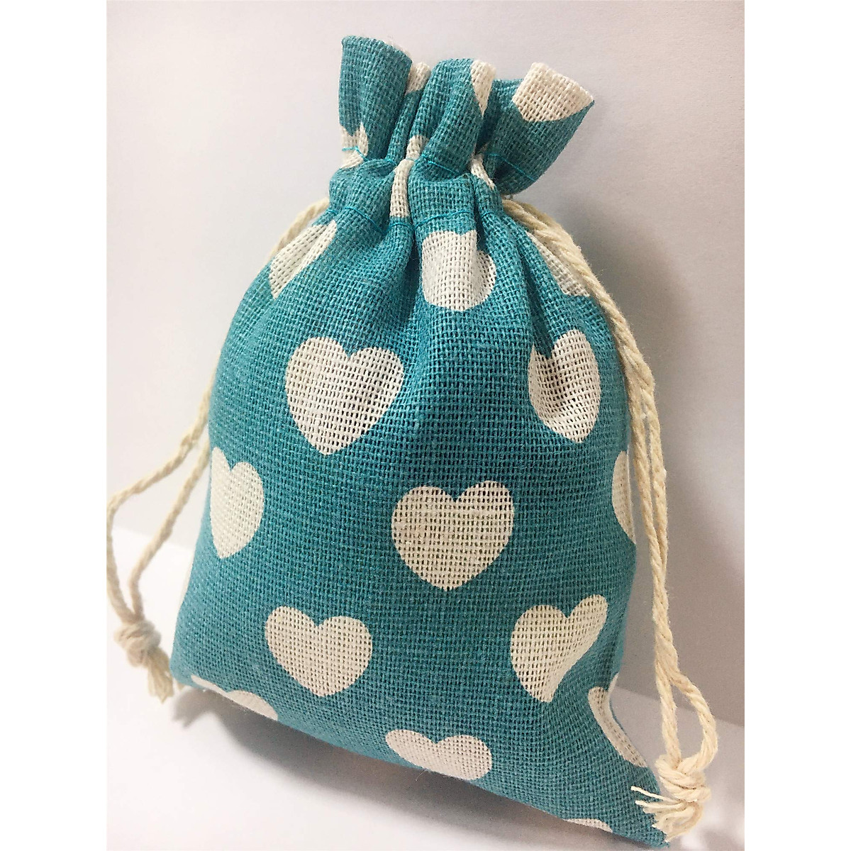 Autupy 24 Packs 5.5 x 3.9 Inch Heart Burlap Drawstring Bags Gift Bags Packing Storage Linen Jewelry Pouches Sacks for Valentine's Day Wedding Party Shower Birthday Thanksgiving Halloween