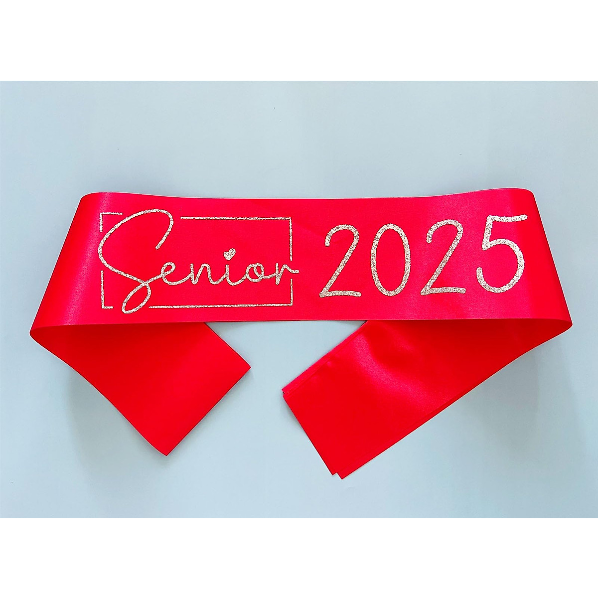Generic Senior Sash 2025, 8 Pack Silver Glitter Red Satin Finally Graduated Senior Cheerleader Sashes for Class of 2025 Graduation Party Supplies