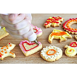 ilauke Piping Bags 15 inch 200PCS Pastry Bags Disposable Extra Thick Icing Bags for Frosting Cookie/Cake Decorating Supplies Cupcakes Baking Decoration [32 x 20 cm]