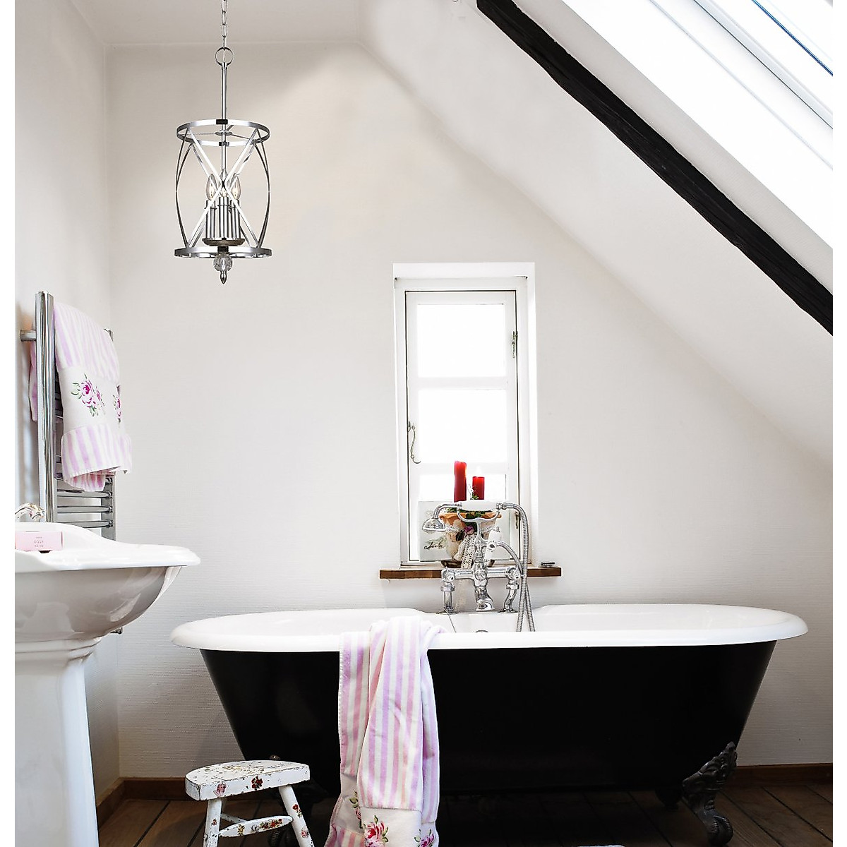 Canarm ICH172B03CH10 Vanessa 3-Light Chandelier, Chrome