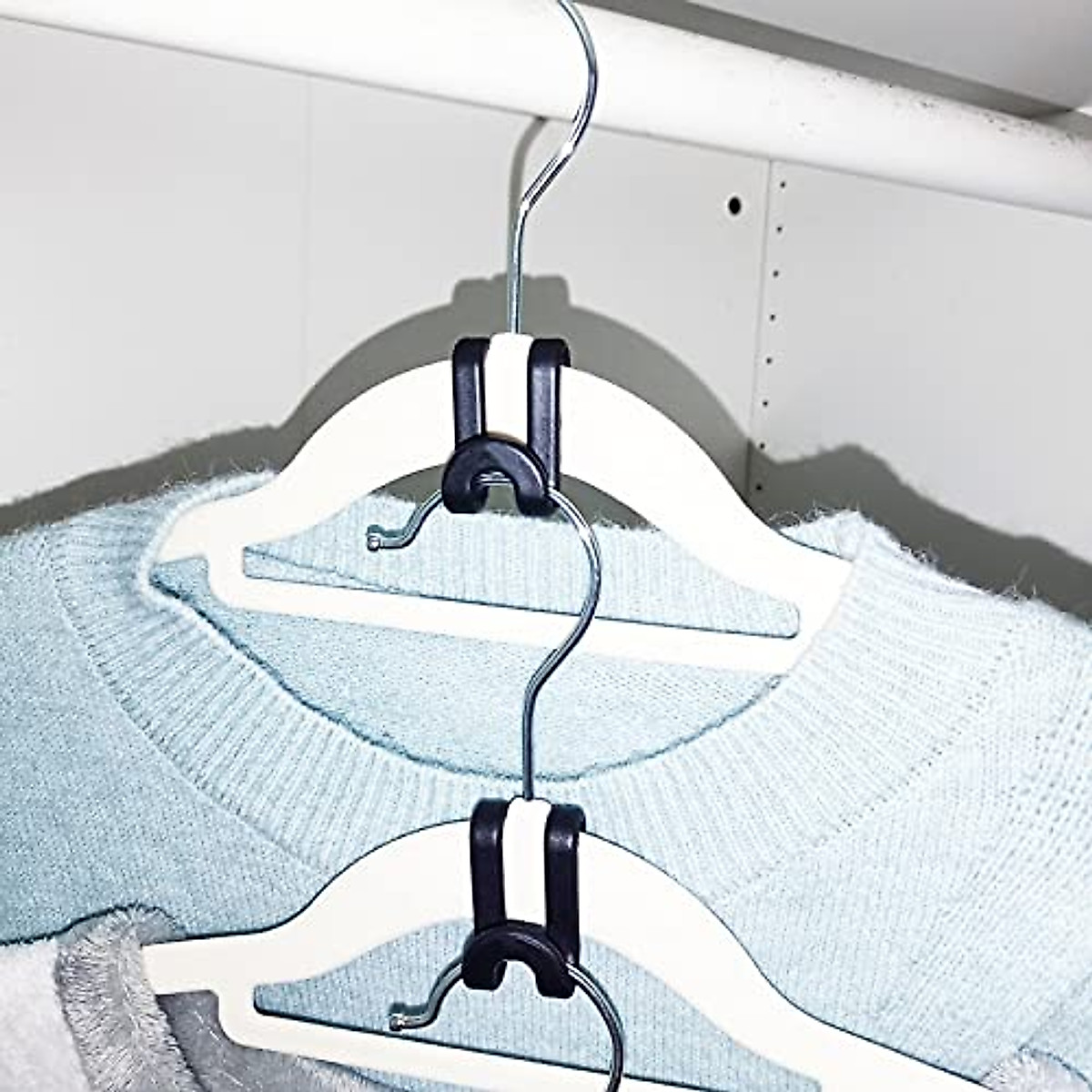 Clothes Hanger Connector Hooks 60 PCS, Hanger Extender Clips, Heavy Duty Plastic Connection Hooks, Space Saving Cascading Hanger Hooks for Organizer Closet, Black